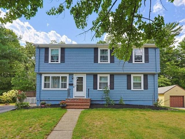 22 Harriss Ct, Abington, MA 02351
