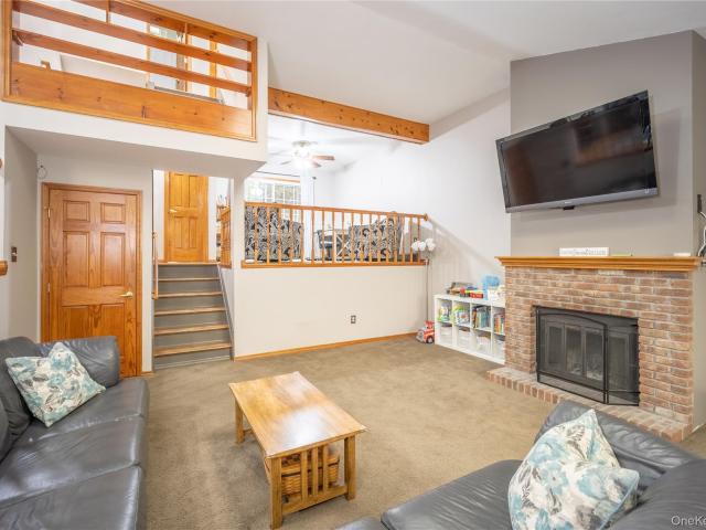 22 Hemlock Court