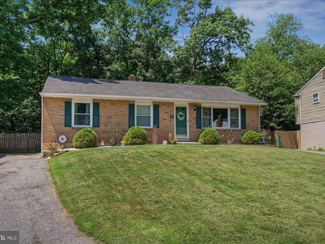 22 Heather Rd, Newark, DE 19702