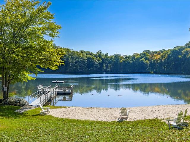 22 Hickory Lane