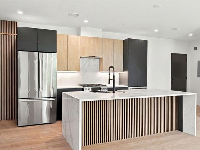 22 High St Unit 4, Boston, MA 02122