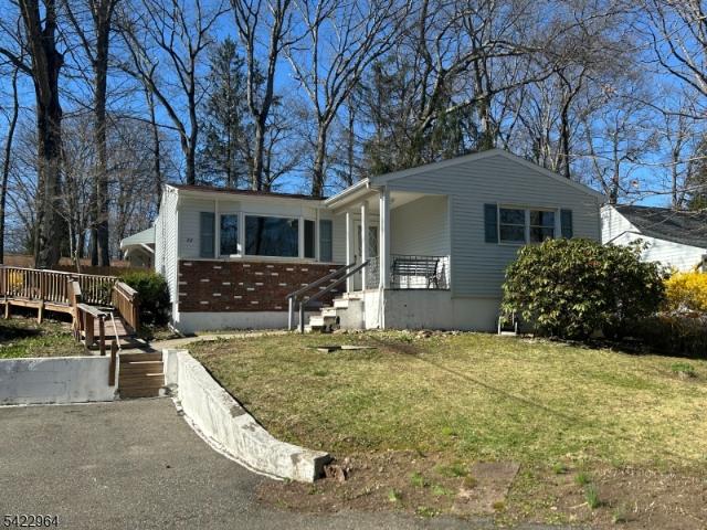22 Homestead Rd