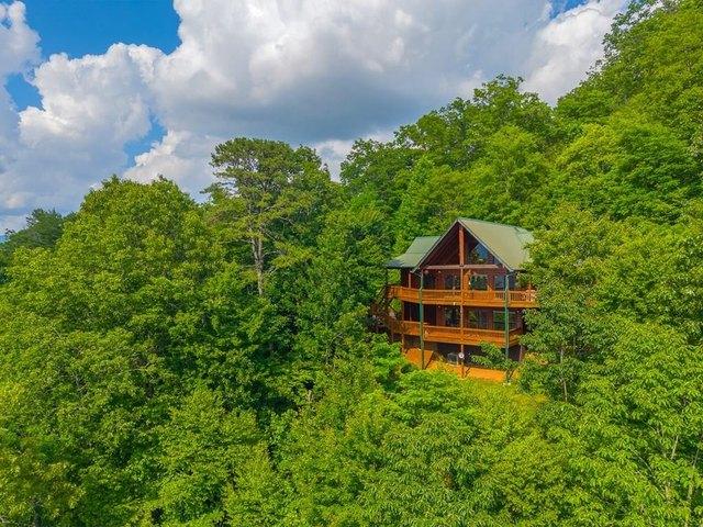 22 Kako Ridge Rd, Sylva, NC 28779