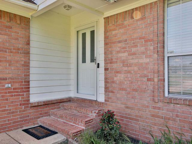 22 kingston ave