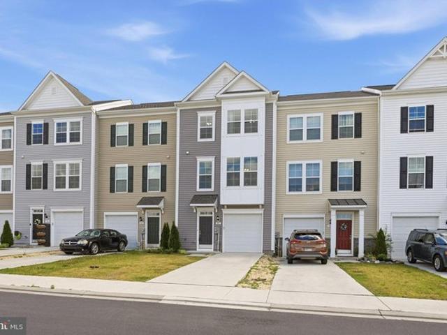 22 Kirby Ct, Bunker Hill, WV 25413