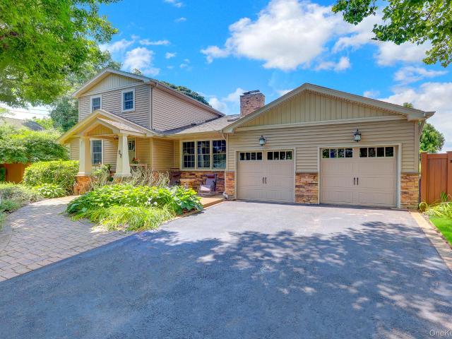 22 Larkspur Drive