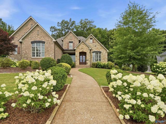 22 Legacy Oaks Place