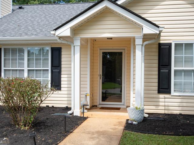 22 Lexington Drive