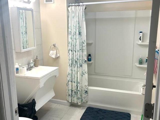 22 Liberty Ave # 5D
