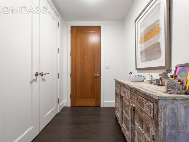 22 Liberty Dr 9G, Boston, MA