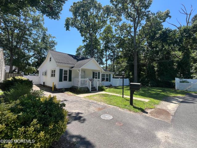 22 Locust Court