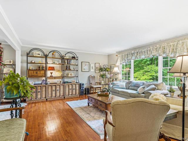 22 Locksley Lane