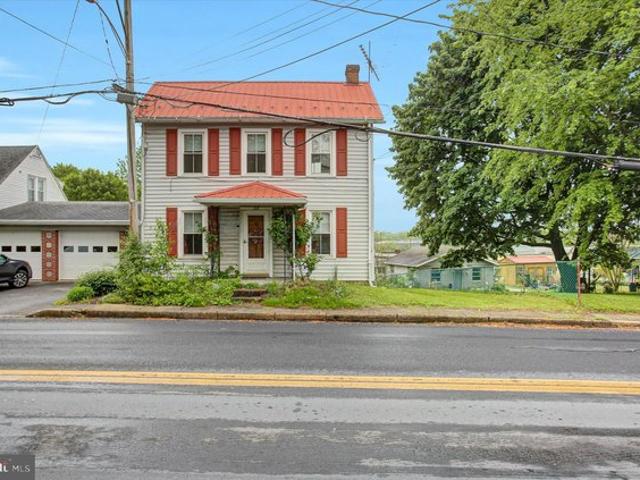 22 Loudon Rd, Mercersburg, PA 17236