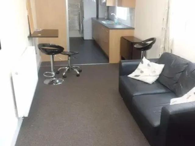 22 Luton Road, Metchley, B29 7BN, United Kingdom | 6 bed townhouse for rent #125052392 | Rentberry