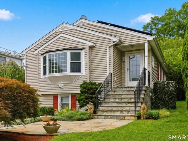 22 Lyon Ave, Greenwich, CT 06830