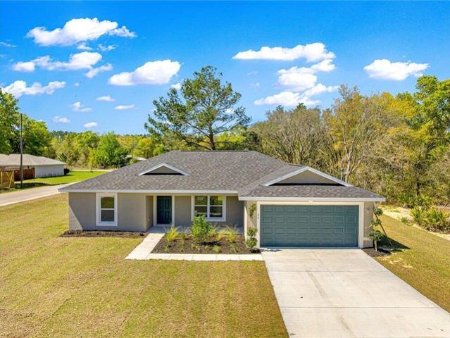 22 Malauka Run Ln, Ocklawaha, FL 32179