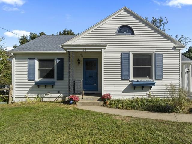 22 Mayflower Ave, Stonington, CT 06379