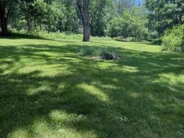 22 Meadows Rd, Lafayette, NJ 07848