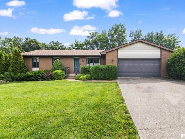 22 Meander Pike St, Chatham, IL 62629
