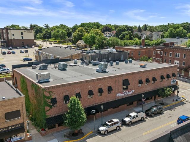 22 N Main St