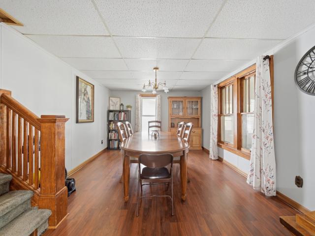 22 n metcalf avenue