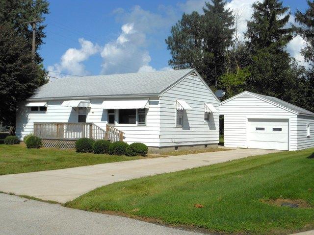 22 N Plum St, Phillipsburg, OH 45354