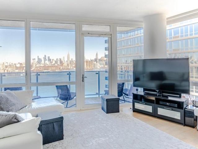 22 N 6th St Apt 25D, Brooklyn, NY 11249