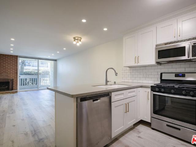 22 Navy Street 103