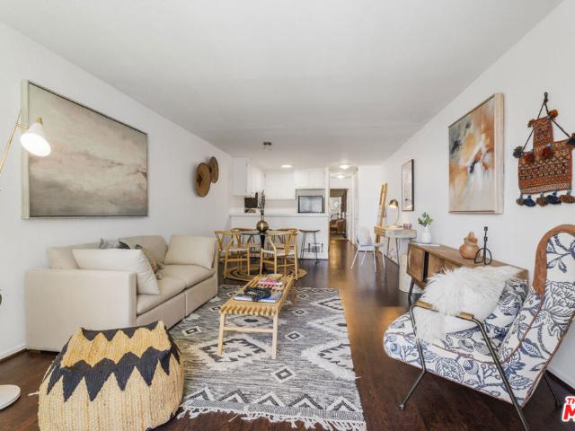 22 Navy Street 205