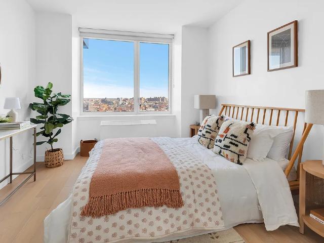 22 North 6th Street, Unit 27J | Compass