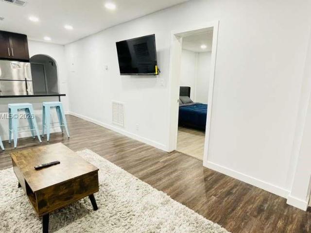 22 NW 14th Ave, Dania Beach, FL 33004 | MLS #A12008