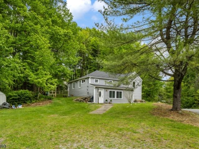 22 Paddock Ave