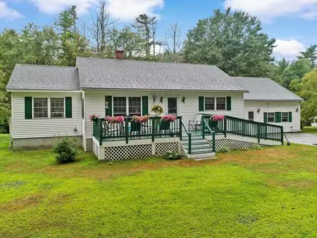 22 PARKER MOUNTAIN RD, STRAFFORD, NH 03884 Single Family Resid.