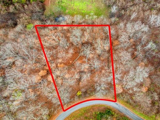 22 Penelope Ln, Sevierville, TN 37876