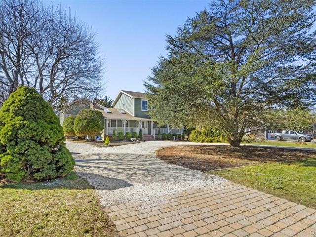 22 Peninsula Dr, Sag Harbor, NY 11963 | MLS #977280 | Compass