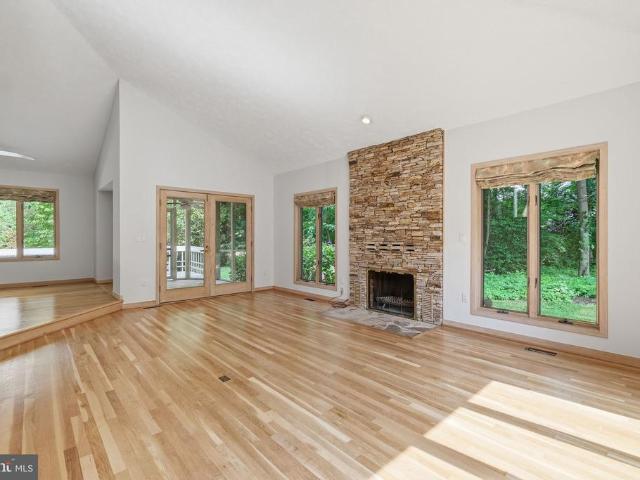 22 Poplar Point Road