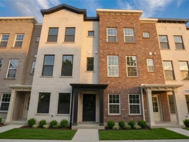 22 Pleasant St Unit 2, Lebanon, OH 45036