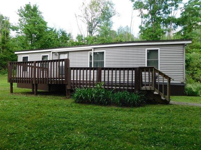 22 Prospect St, Whitney Point, NY 13862