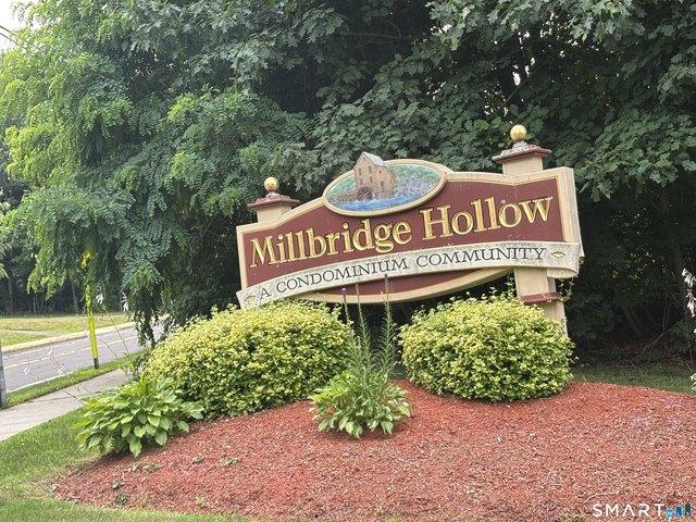22 Prospect St Apt 45, Manchester, CT 06040