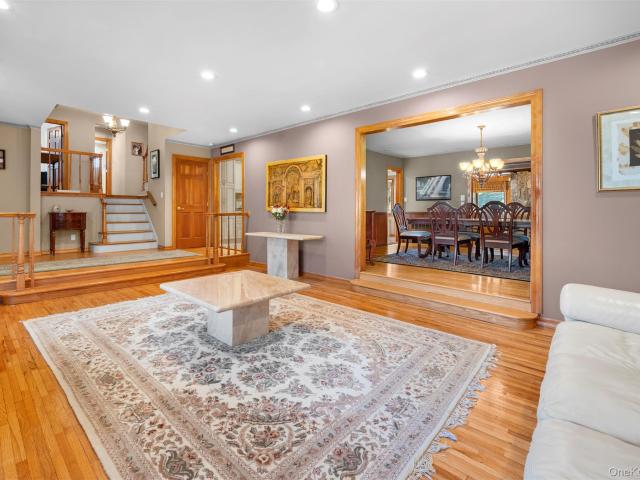 22 Ravine Rd, Great Neck, NY 11023 | MLS #961163 | Compass