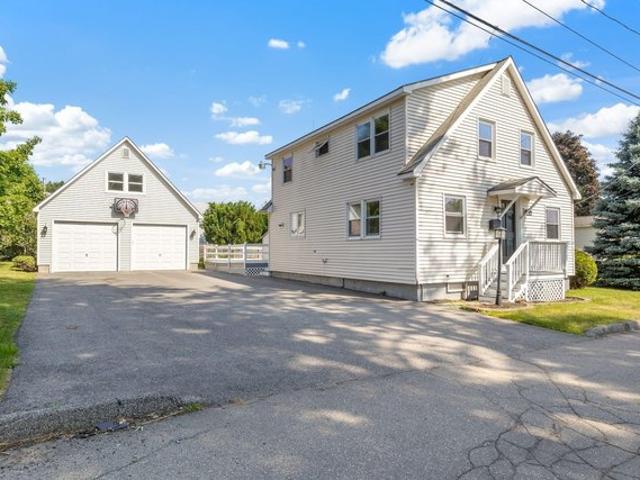 22 Raymond St, Biddeford, ME 04005
