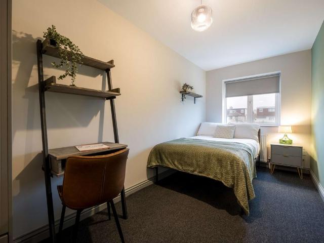 22 Raymund Road, Marston OX3 9 bed property to rent £1,075 pcm £248 pw