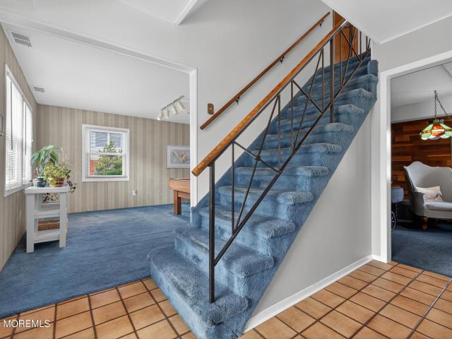 22 River Drive