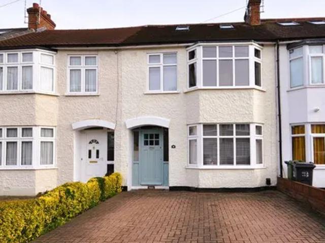 22 Rookwood Avenue, London, KT3 4LY, United Kingdom | 5 bed townhouse for rent #139334548 | Rentberry