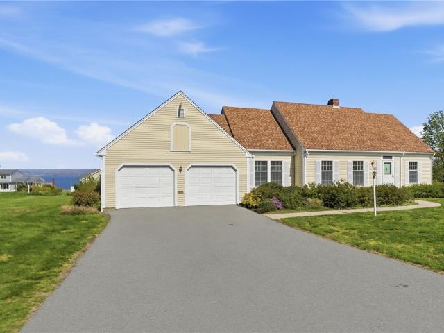 22 Roger Williams Court