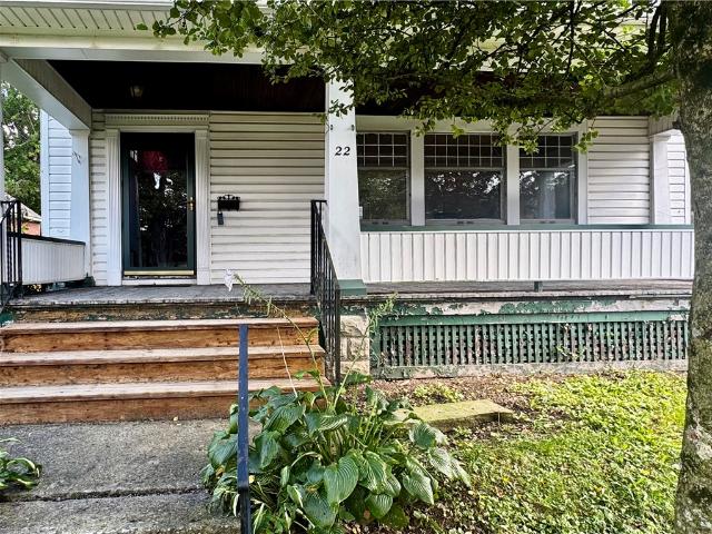 22 Rosedale Ave