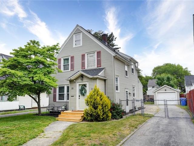 22 Ross St, Rochester, NY 14615