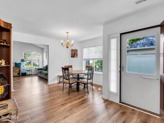 22 S Avon Drive