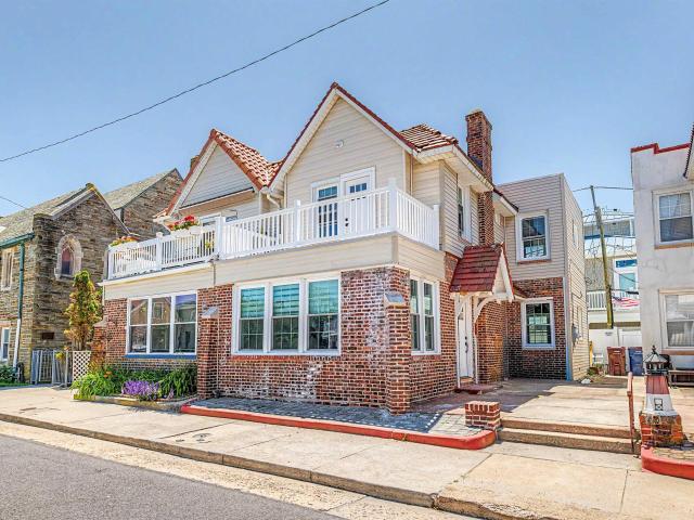 22 S Avolyn Ave