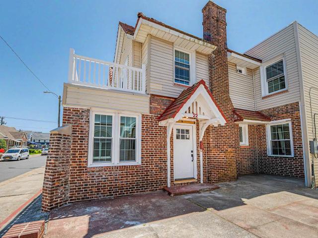 22 S Avolyn Ave